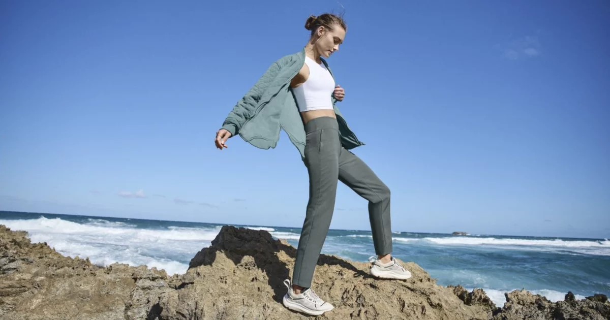 How to Wear Athleta Endless Pants? - LooperBuy